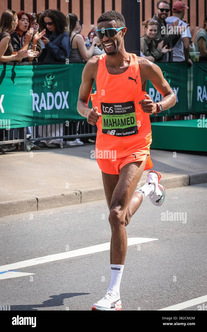 London, UK. 27th Apr, 2025. British runner Mahamed Mahamed (UK). The ...