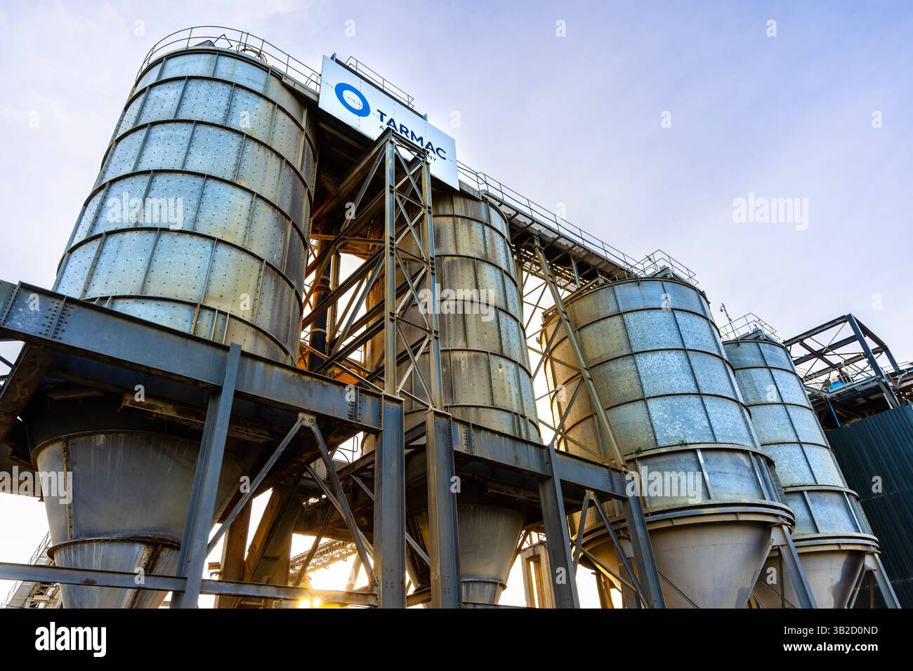 Hoppers at the CEMEX Angerstein Aggregates Wharf and Concrete Plant ...