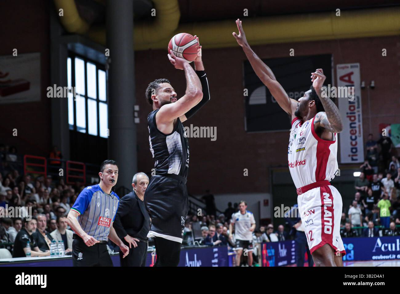 # 34 Kyle Weems (Bertram Derthona Basket Tortona) during Bertram ...
