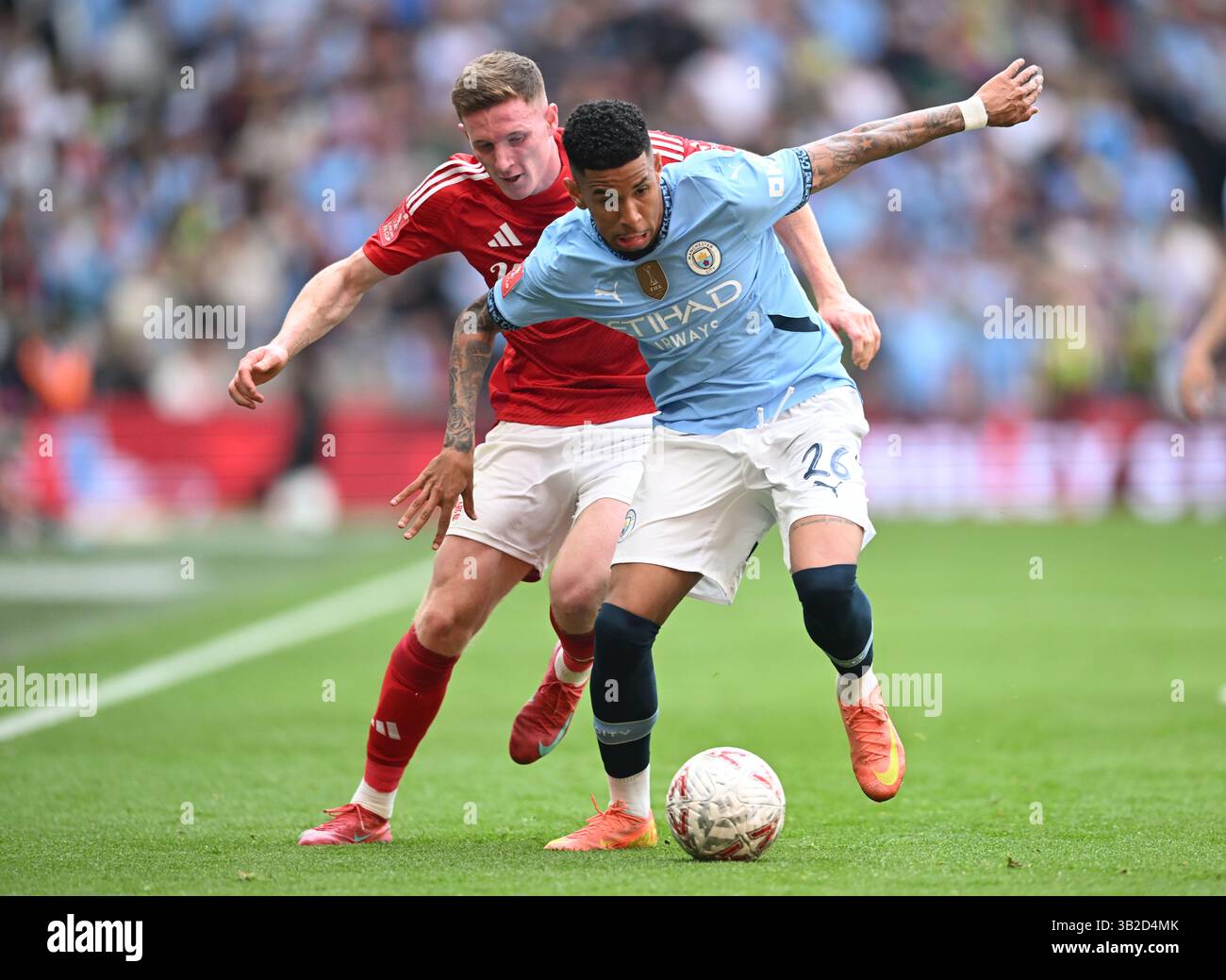 Wembley Stadium, London, UK. 27th Apr, 2025. FA Cup Semi Final Football ...