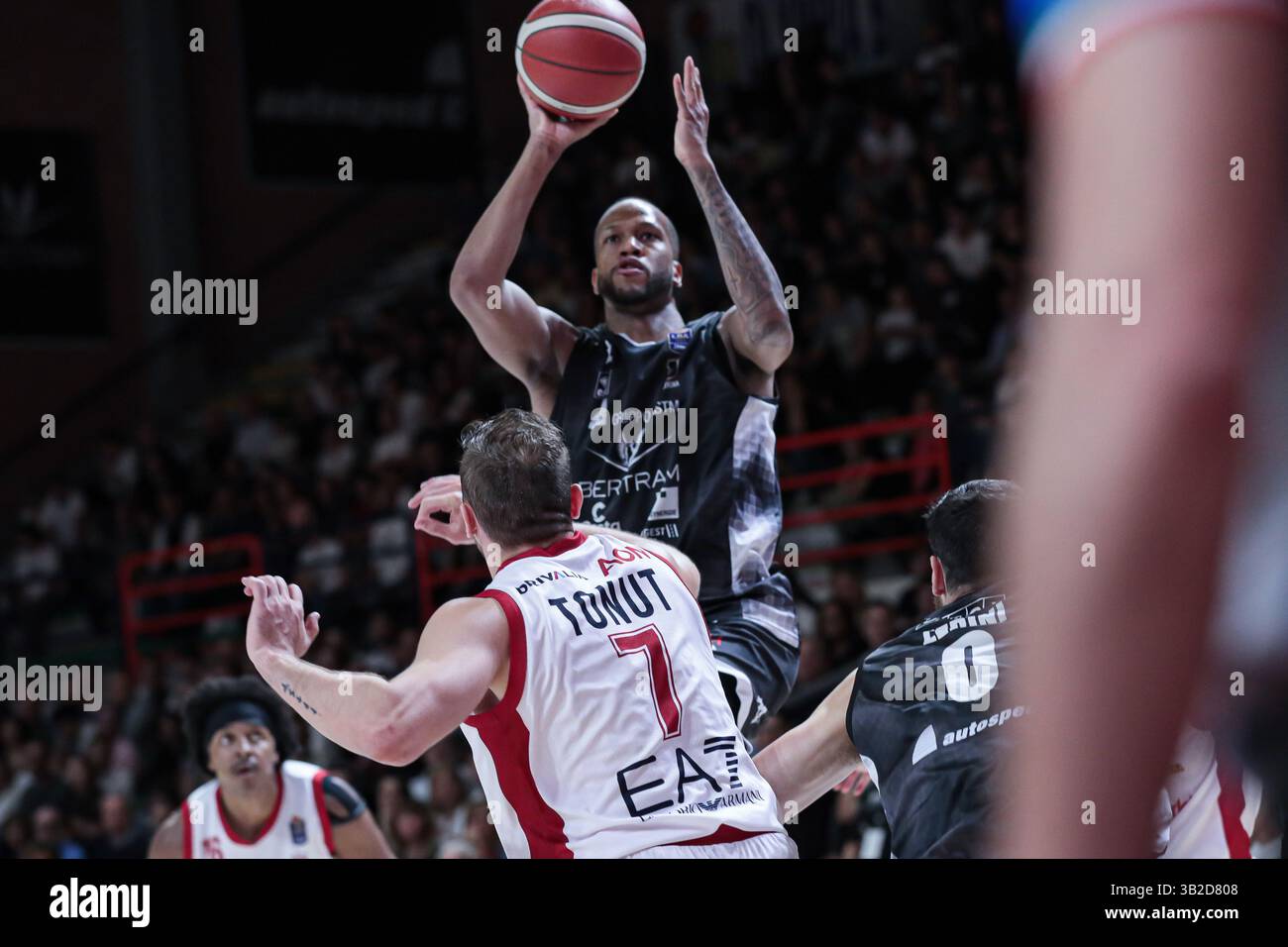 #4 Justin Gorham (Bertram Derthona Basket Tortona) during Bertram ...