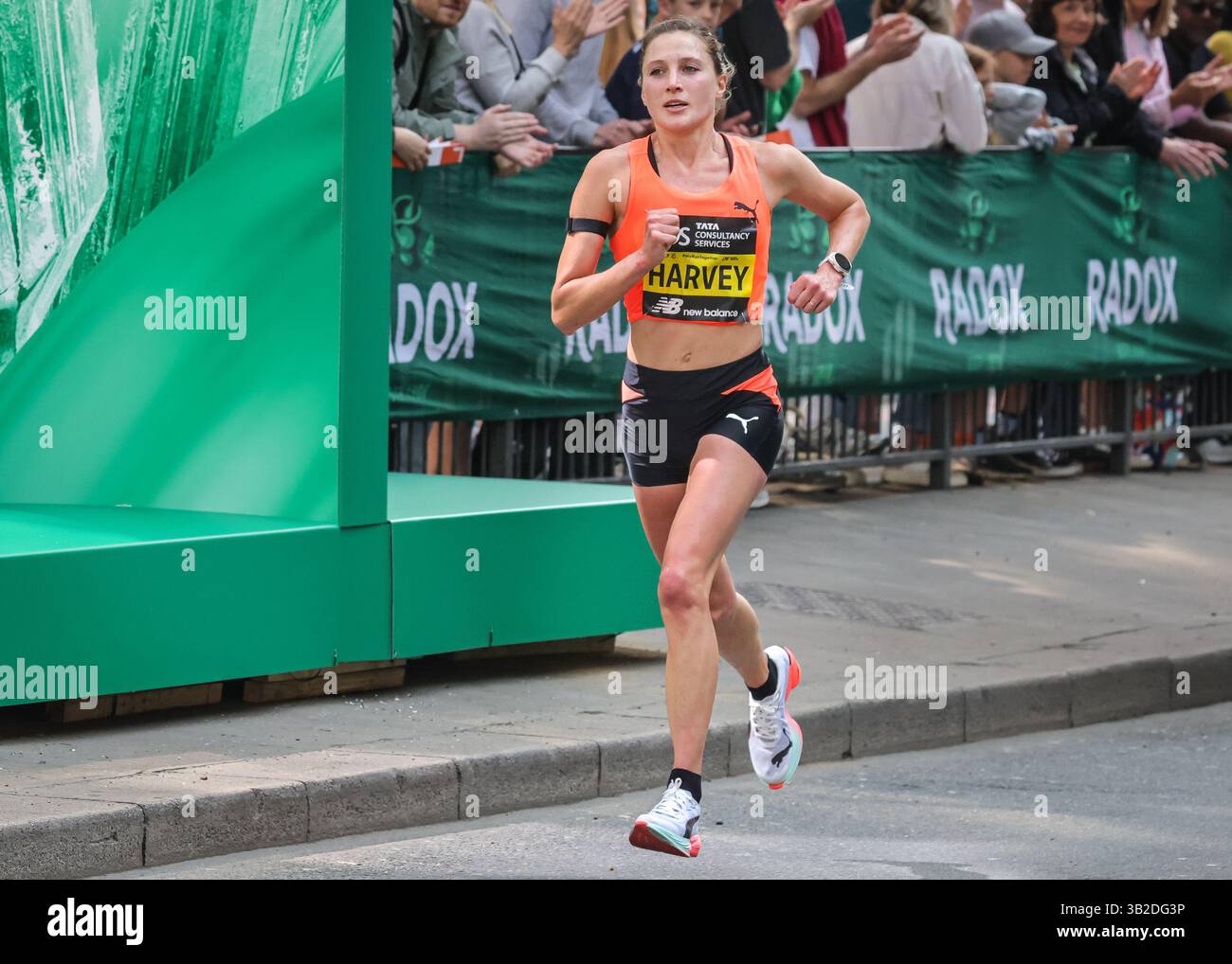 London, UK. 27th Apr, 2025. British runner Rose Harvey (GBR). The Elite ...