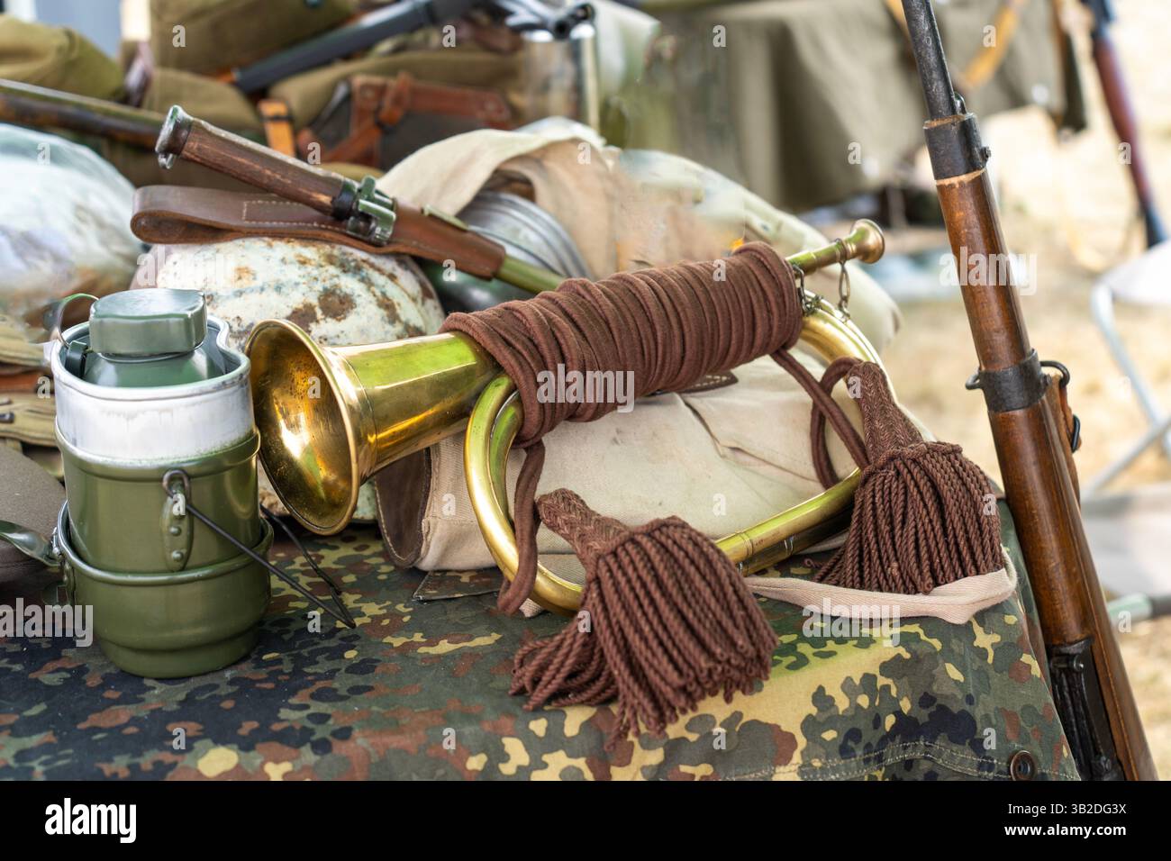 Vintage military bugle equipment hi-res stock photography and images ...