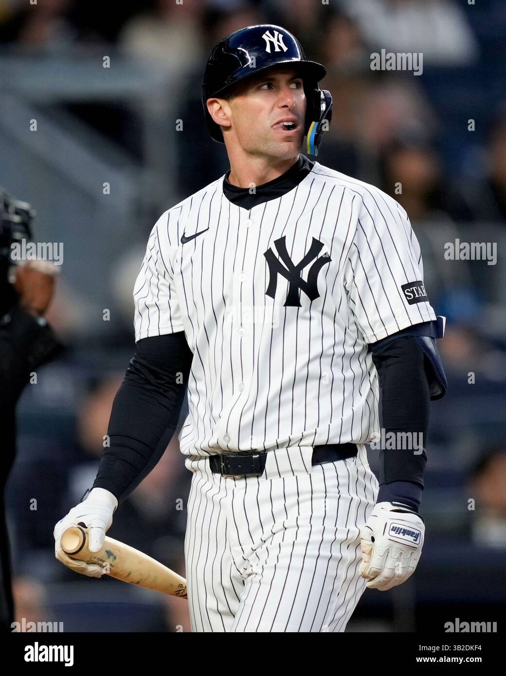 New York Yankees' Paul Goldschmidt at bat during a baseball game ...
