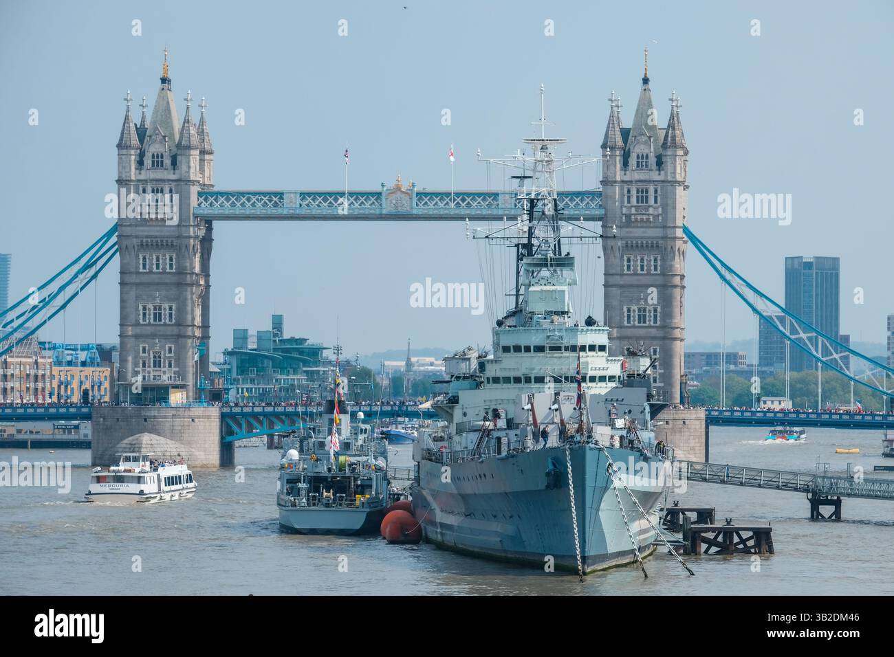 London, UK. 27th April, 2025. HMS Cattistock, a mine hunting vessel ...