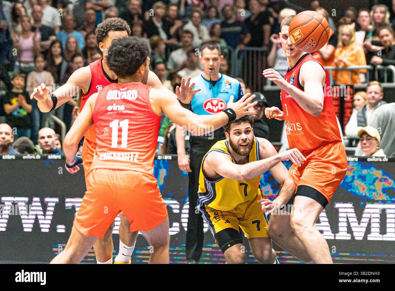 Chemnitz, Deutschland 27. April 2025: 1.BBL - 2024/2025 - Niners ...