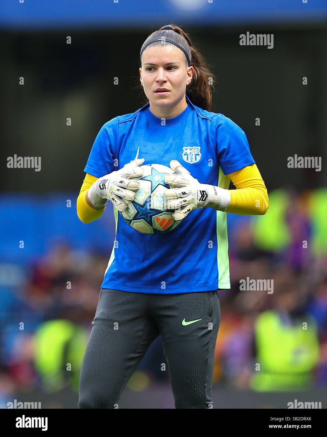 London, United Kingdom. 27 April, 2025. Gemma Font of Barcelona warms ...