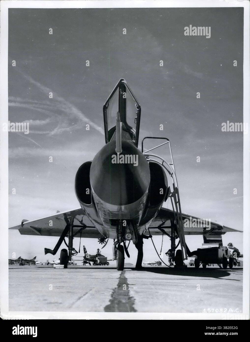 Mar. 31, 2012 - Dagger At The Ready: Every line of his Air Force F-102 ...