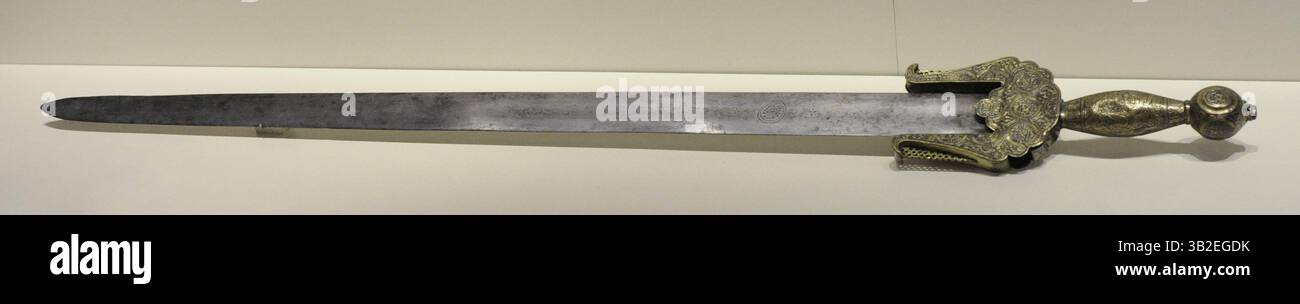 Jineta sword hi-res stock photography and images - Alamy