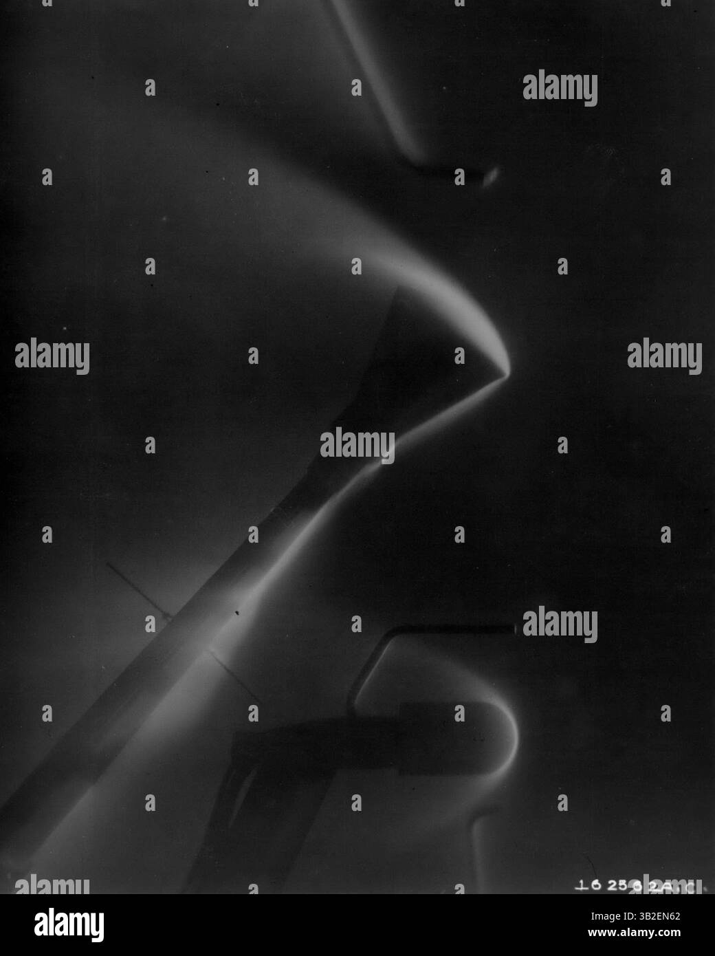 Apr. 17, 2012 - Mercury capsule model in mace 20 airflow--Test photo ...