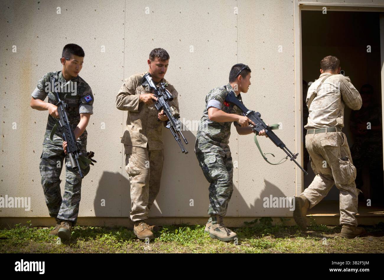 Boondocker hi-res stock photography and images - Alamy