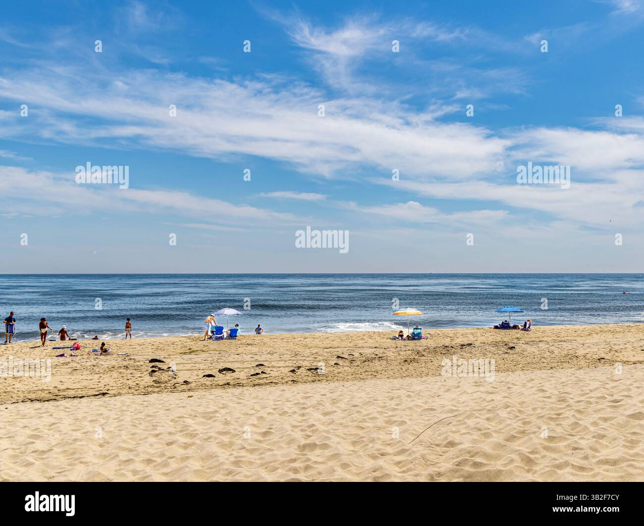 Southampton ocean beach landscape with people enjoying the beach Stock ...