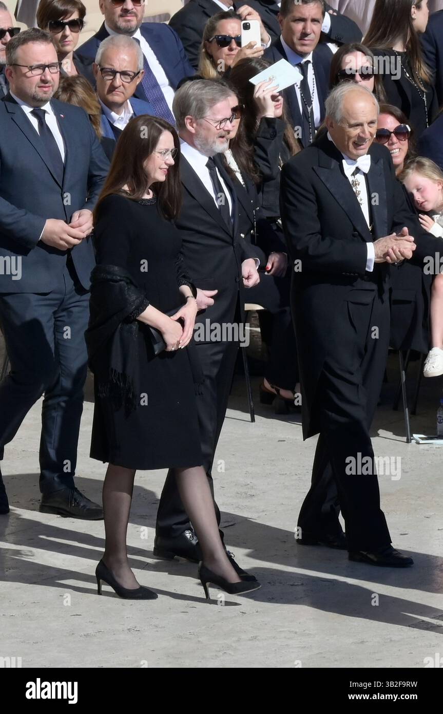 Rome, Italy. 26th Apr, 2025. Petr Fiala (R) and wife Jana Fialová (l ...