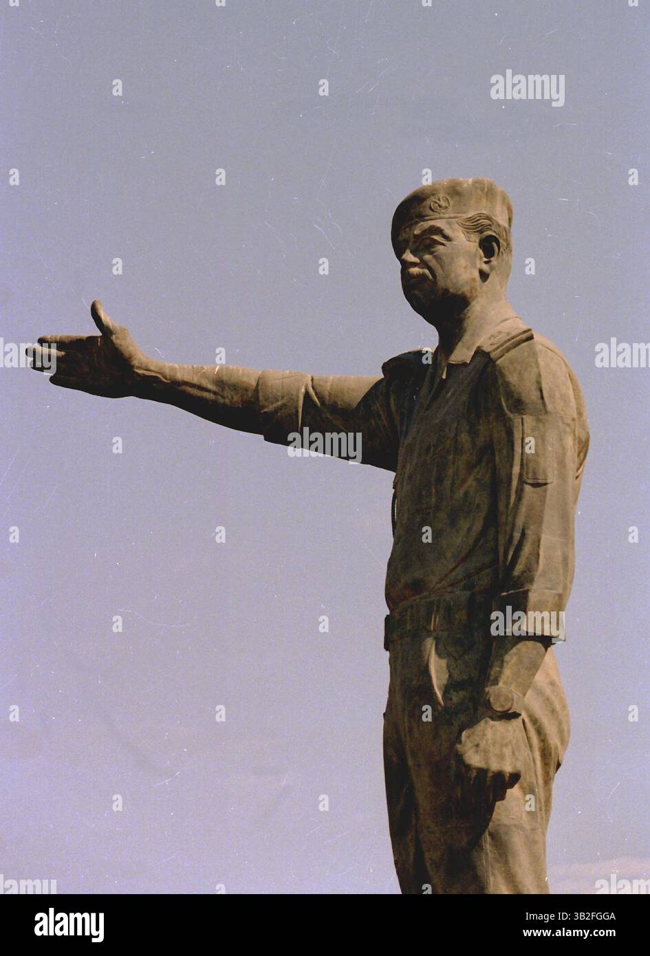 Mar 11, 1999; Baghdad, Iraq; A newly constructed, 20 meter tall statue ...