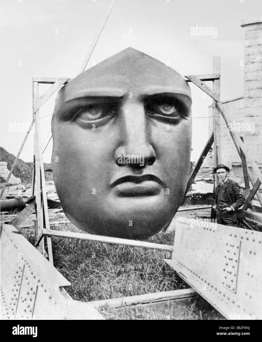Bronze statue oxidation Black and White Stock Photos & Images - Alamy