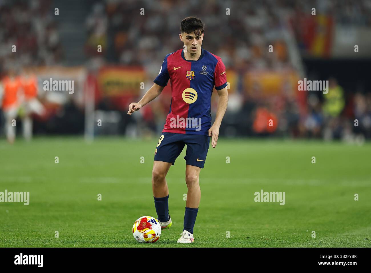 Sevilla, Spain. 27th Apr, 2025. Pedri (Barcelona) Football/Soccer ...