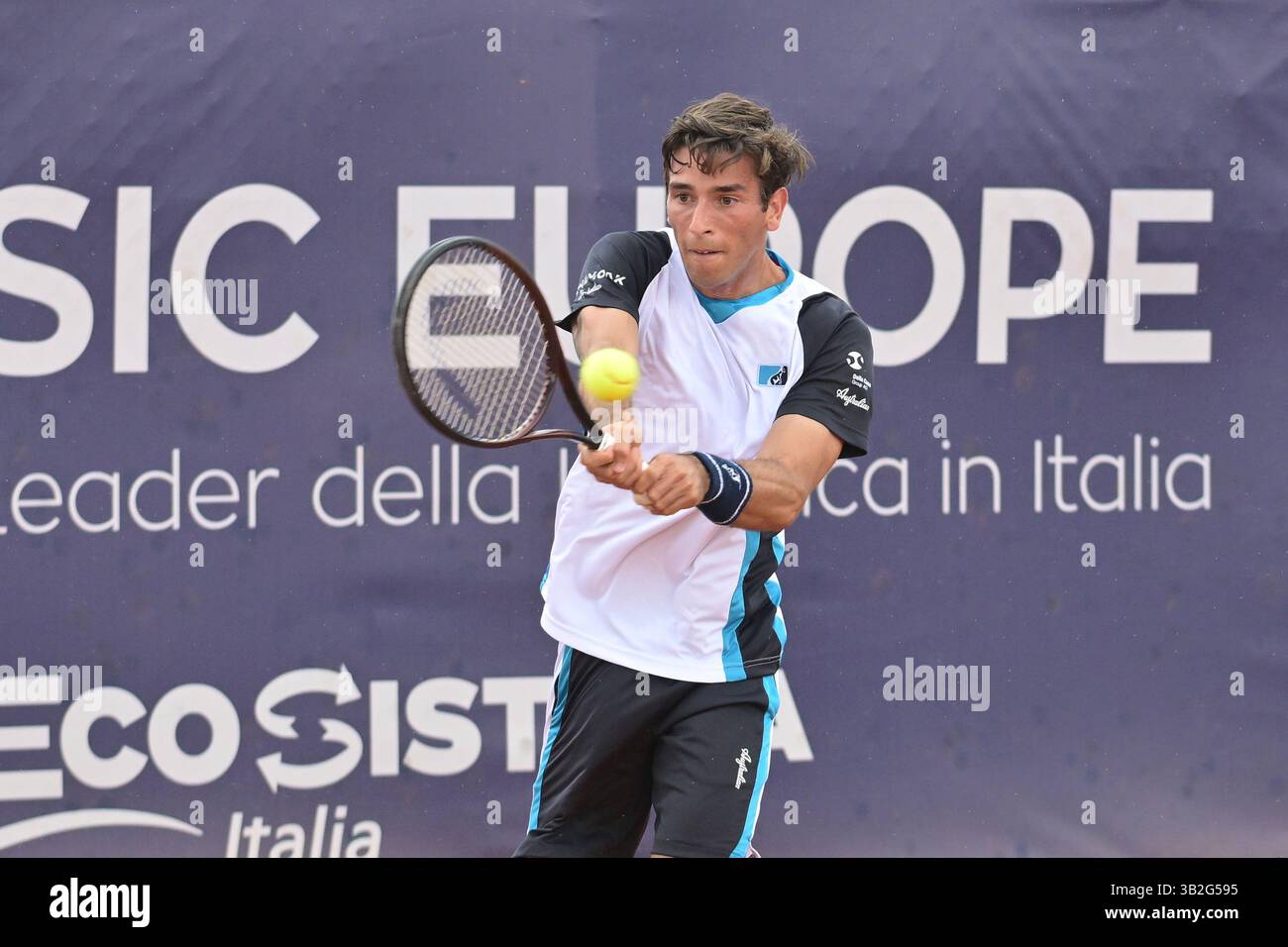 Rome, Italy. 27 April, 2025. Matteo Gigante (ITA) in action during the ...
