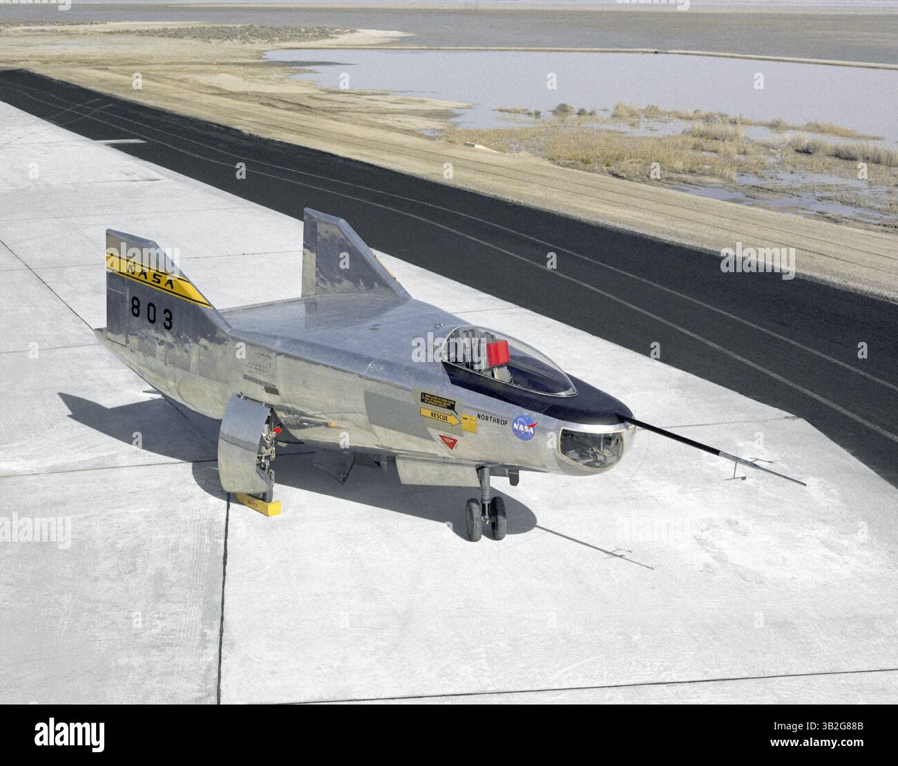 Entry configuration lifting bodies hi-res stock photography and images ...