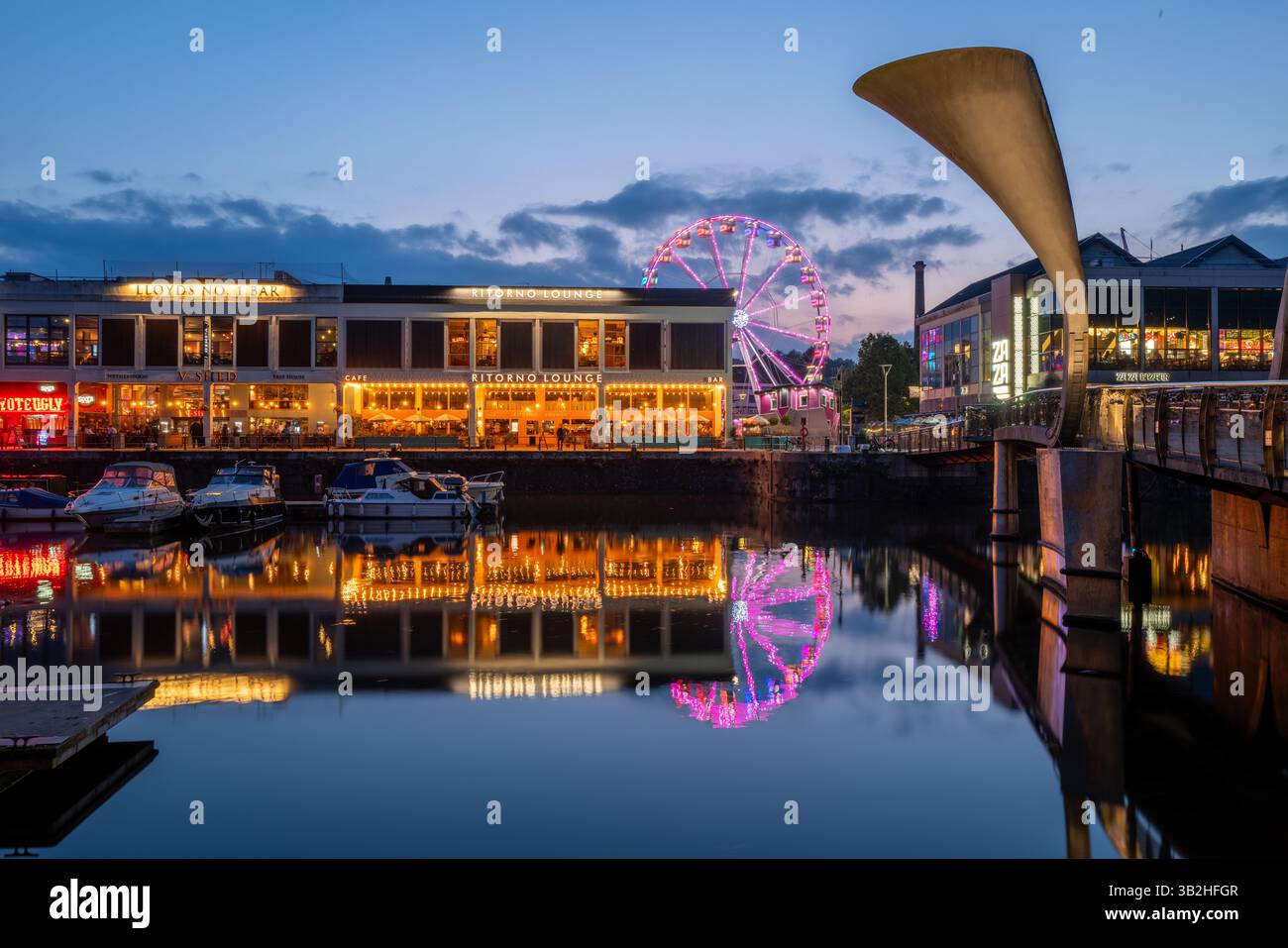 the Bristol wheel at night , Bristol UK Stock Photo - Alamy
