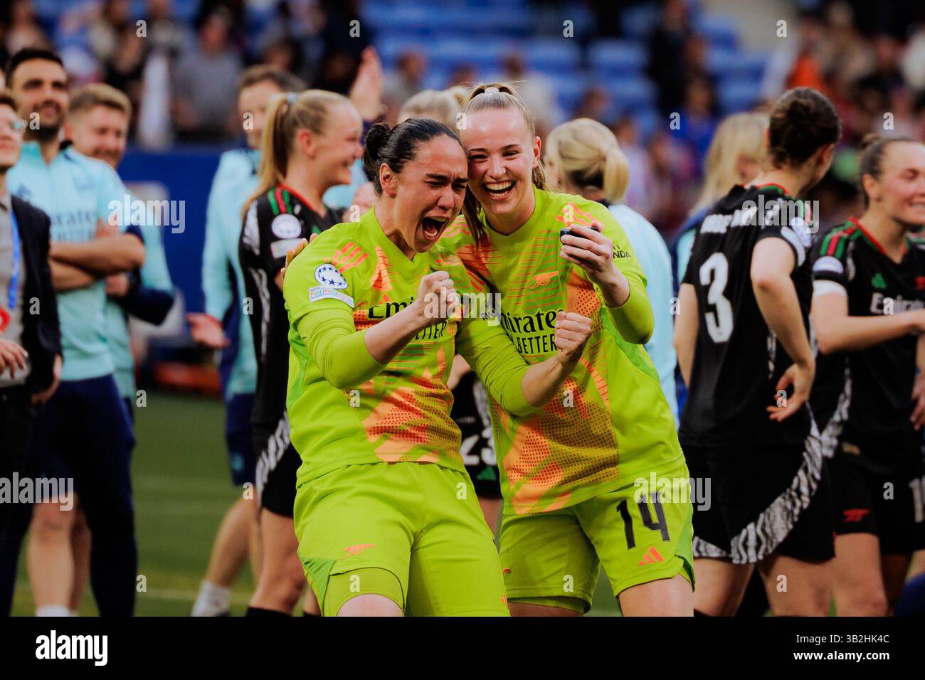 Lyon, France. 27th Apr, 2025. Lyon, France Goalkeeper Manuela ...