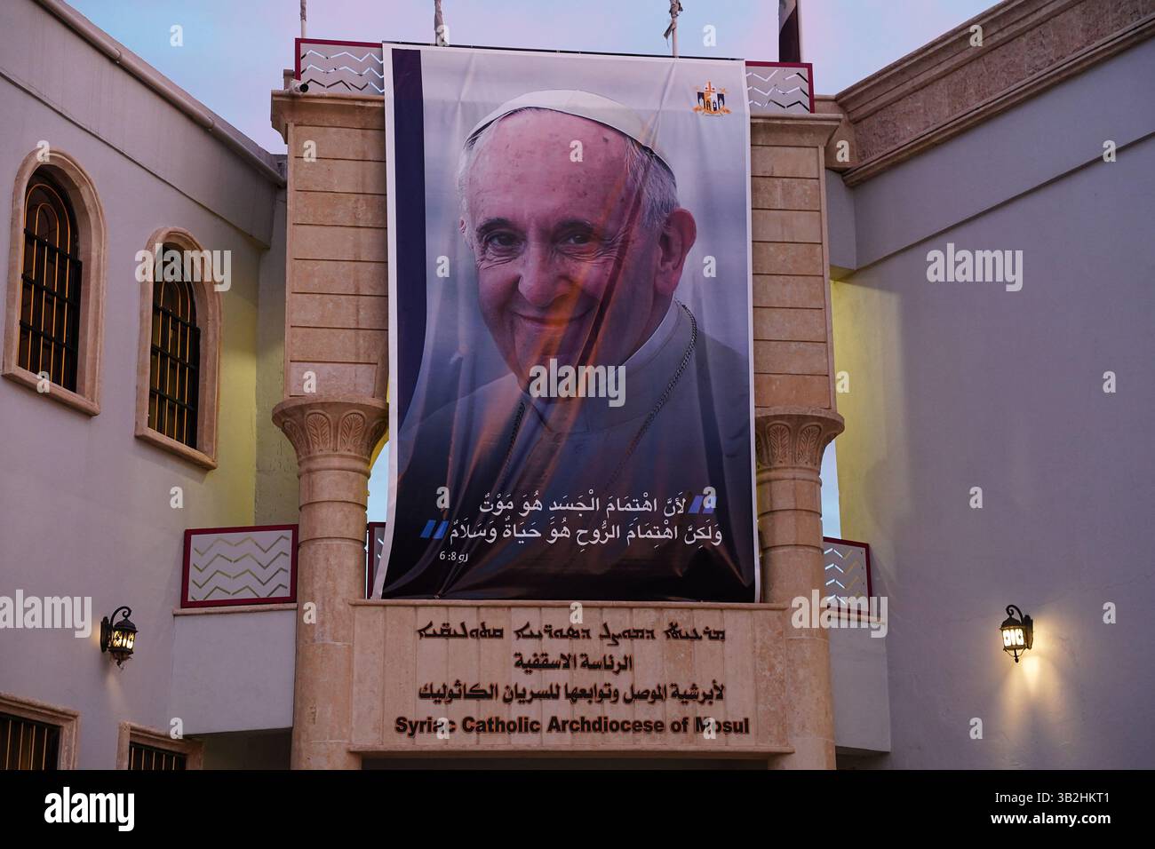 Al Hamdaniya, Iraq. 27th Apr, 2025. A picture of the late Pope Francis ...