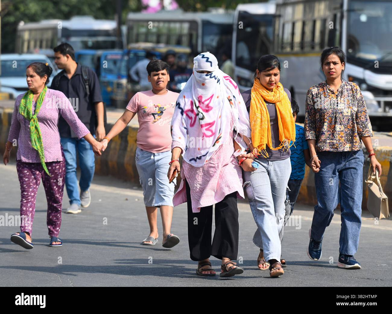 NOIDA, INDIA - APRIL 27: As temperatures rise in Delhi-NCR, commuters ...