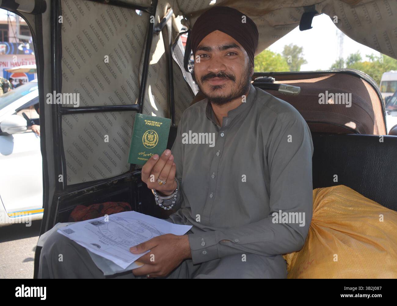 AMRITSAR, INDIA - APRIL 27: Pakistani National On the way to Pakistan ...