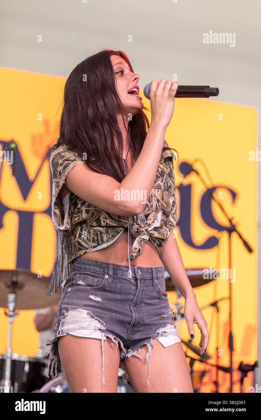 Indio, USA. 26th Apr, 2025. Singer Lanie Gardner during the Stagecoach ...