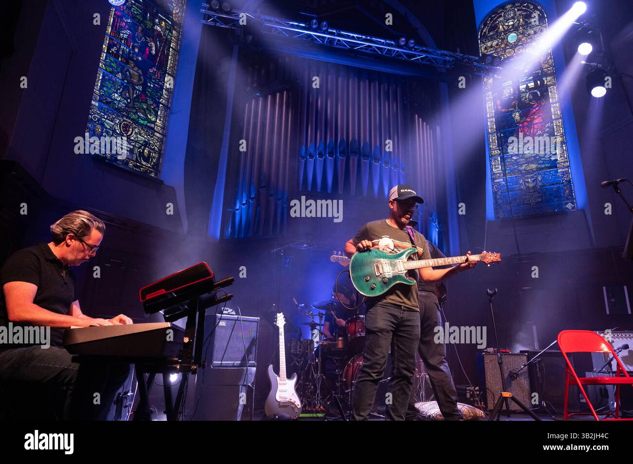 Glasgow, 27th April 2025 Jah Wobble & The Invaders of the Heart ...