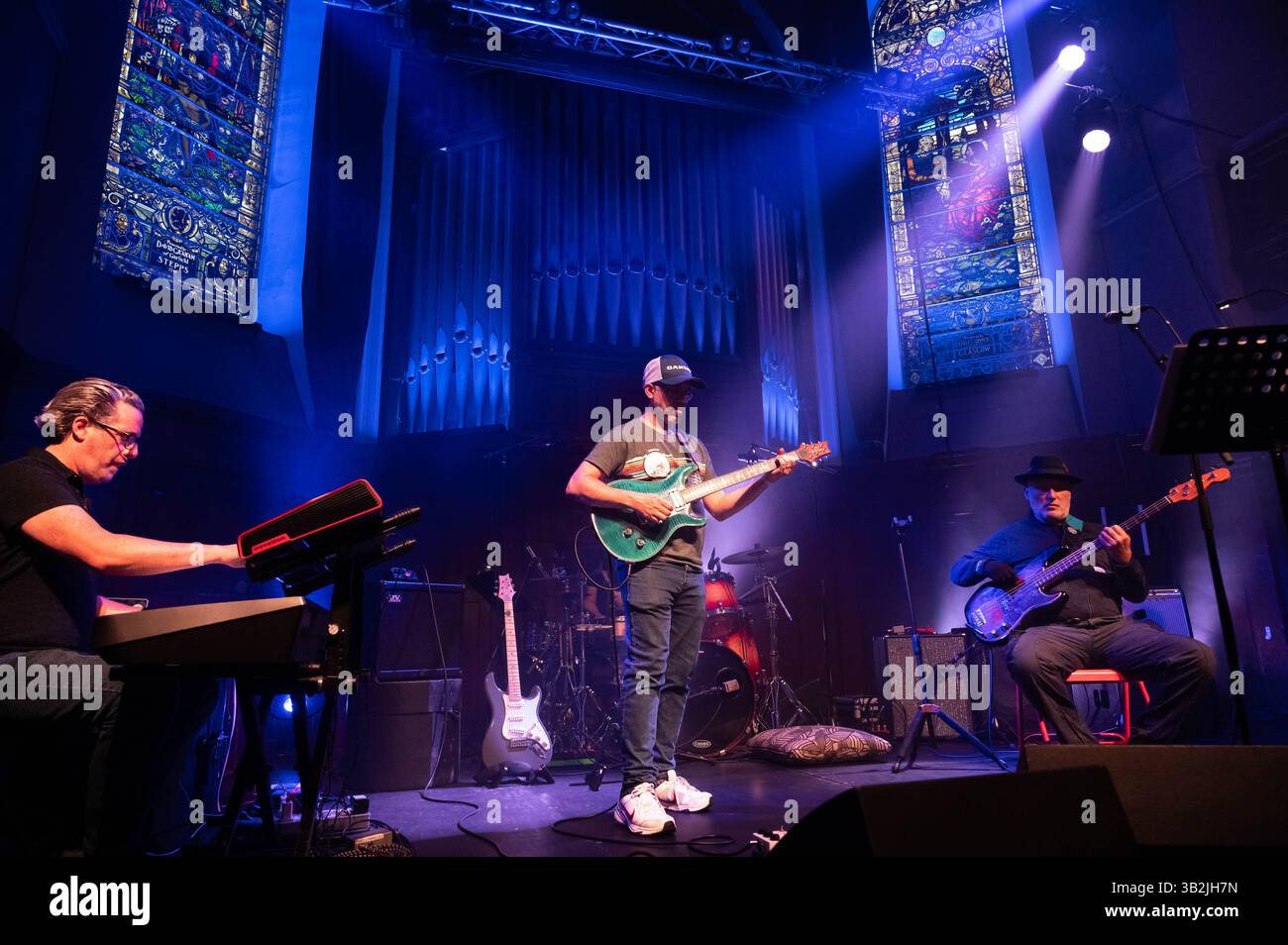 Glasgow, 27th April 2025 Jah Wobble & The Invaders of the Heart ...