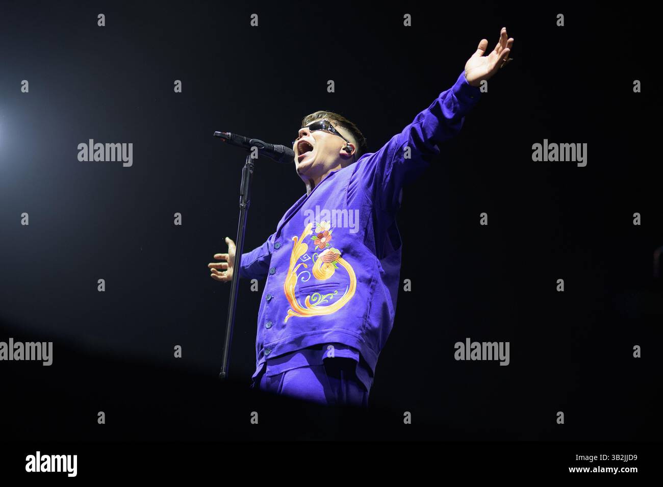 YSY A performs during his concert at the Movistar Arena, on 27 March ...