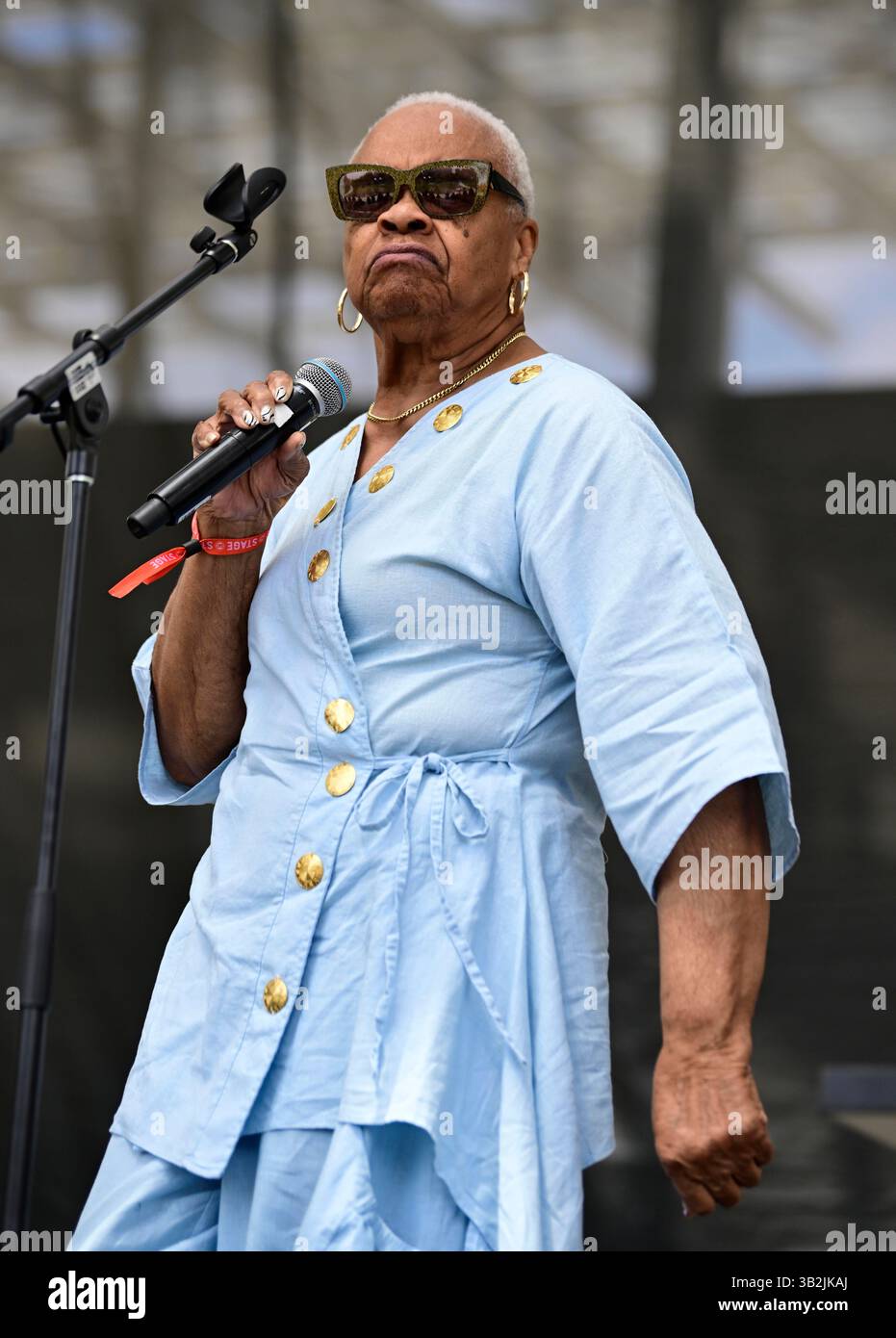 April 26, 2025: ELIZABETH KING performs during the Austin Blues ...