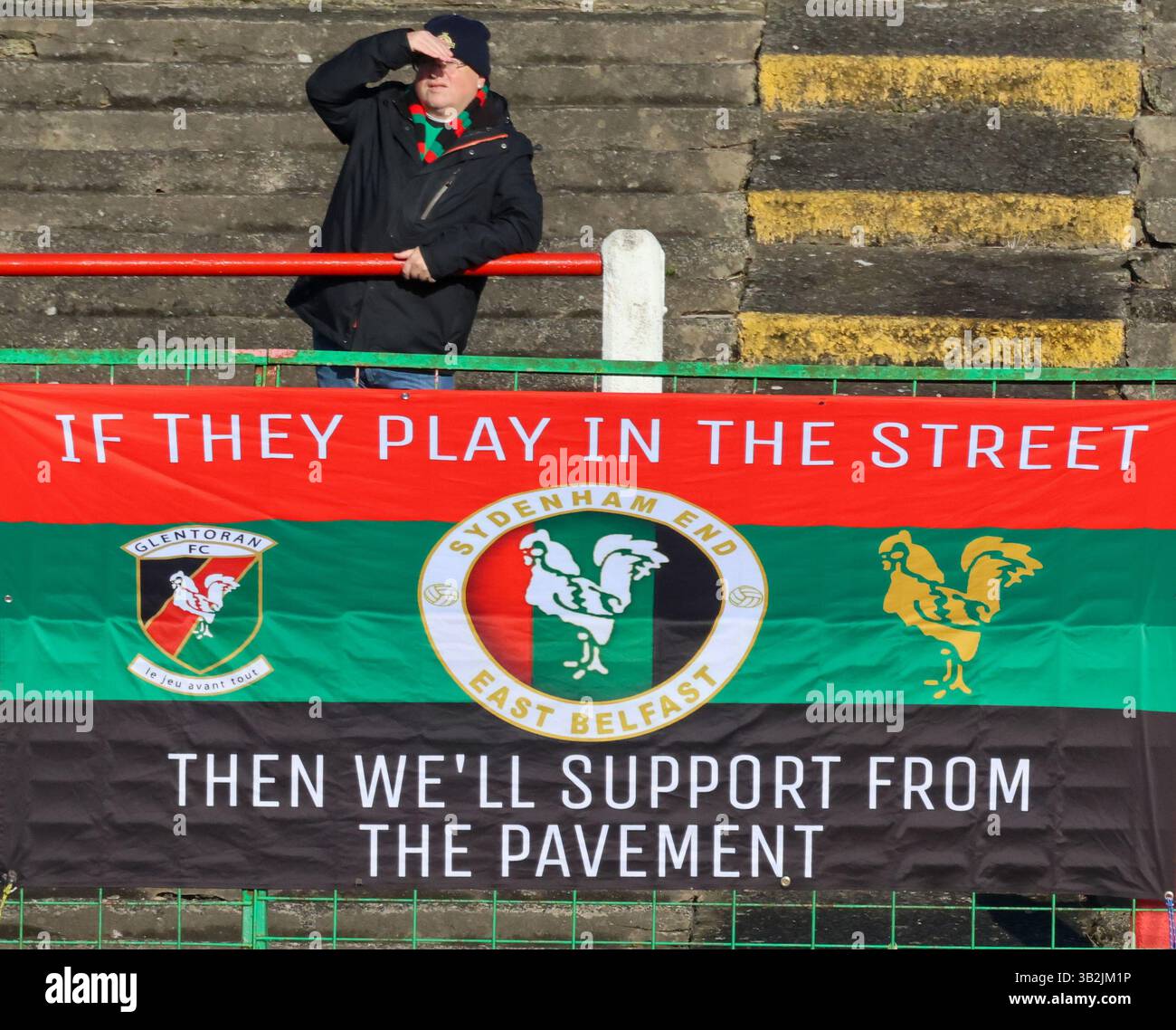 Flags the oval belfast hi-res stock photography and images - Alamy