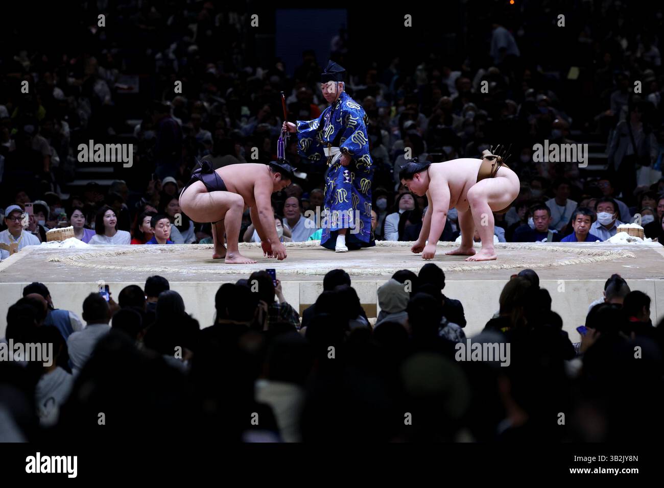 Yokohama Arena, Kanagawa, Japan. 26th Apr, 2025. (L-R) Kirishima, Oho ...