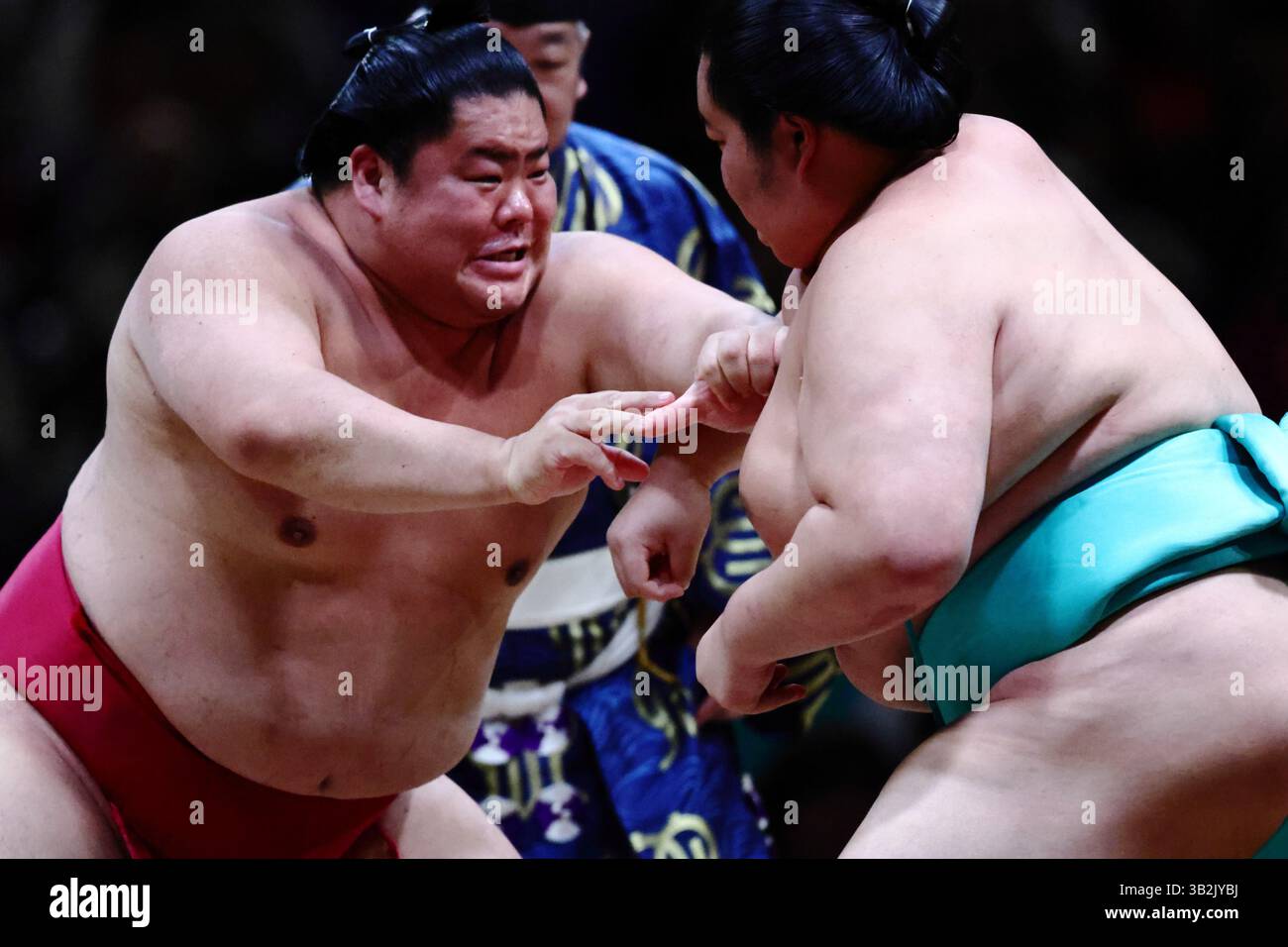 Yokohama Arena, Kanagawa, Japan. 26th Apr, 2025. (L-R) Daiseisho ...