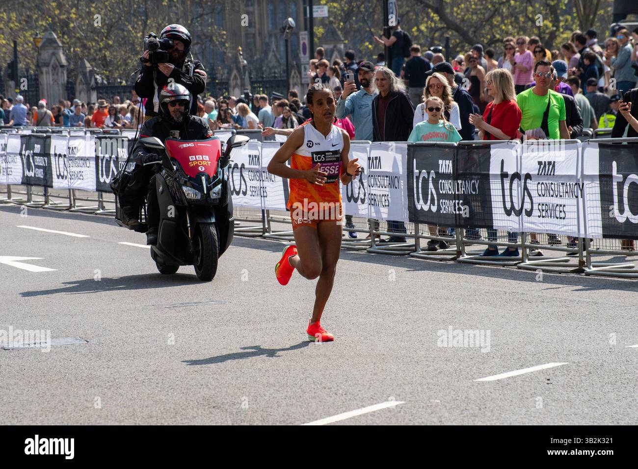 London, UK. 27th Apr, 2025. The Ethiopian athlete, Haven Hailu Desse ...