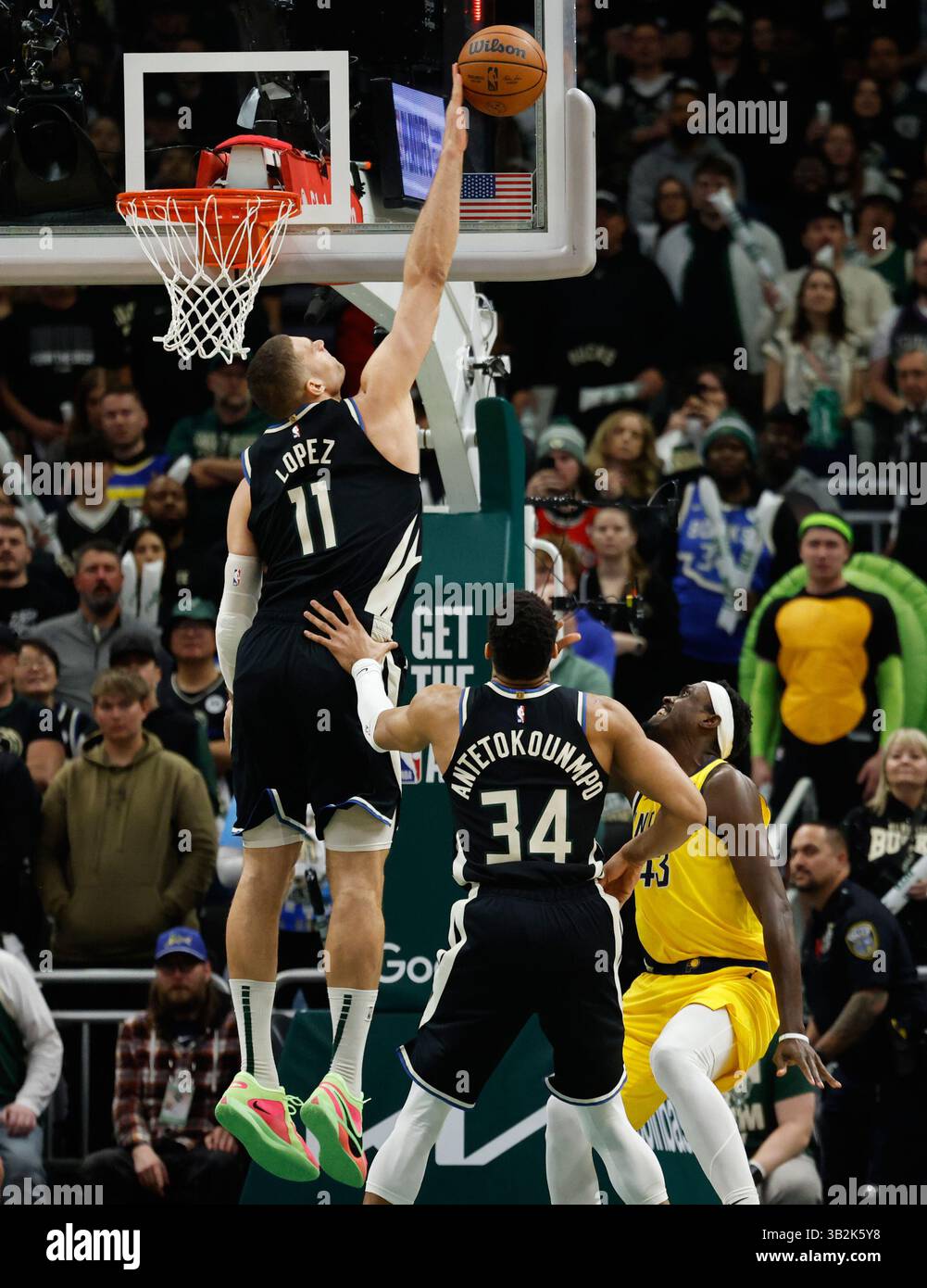 Milwaukee Bucks' Brook Lopez (11) blocks the shot by Indiana Pacers ...