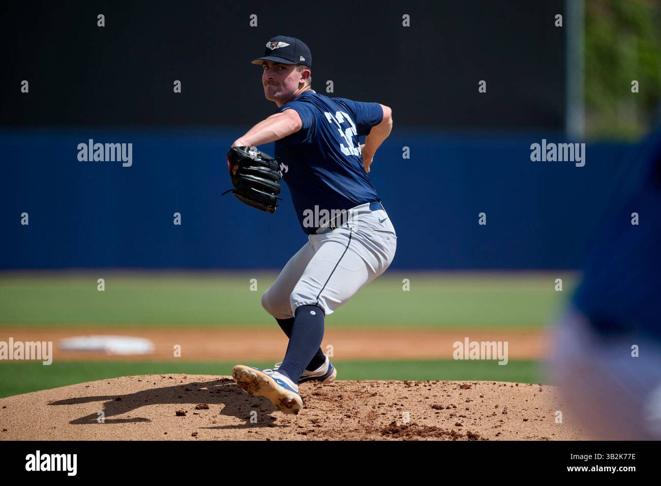 Lakeland Flying Tigers pitcher Josh Randall (32) delivers a pitch ...