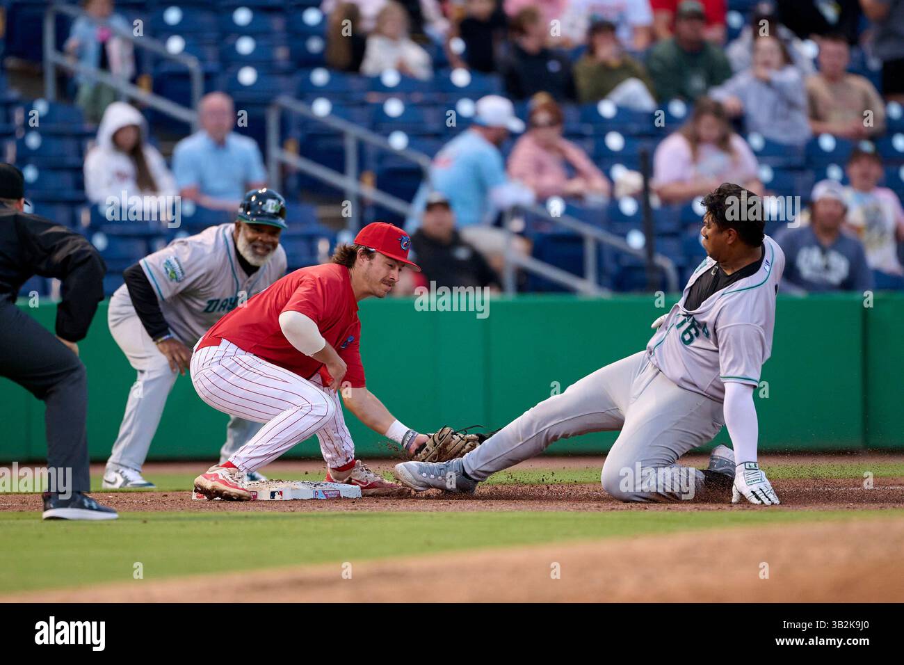 Clearwater Threshers third baseman Brady Day (10) tags Alfredo Duno (16 ...