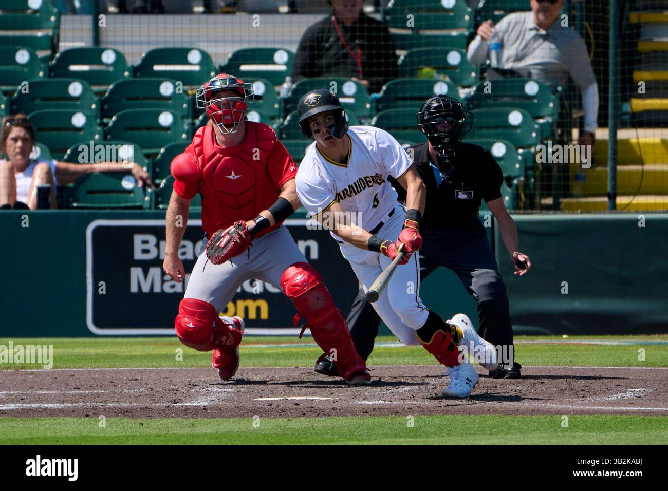 Bradenton Marauders Konnor Griffin (6) bats during an MiLB Florida ...