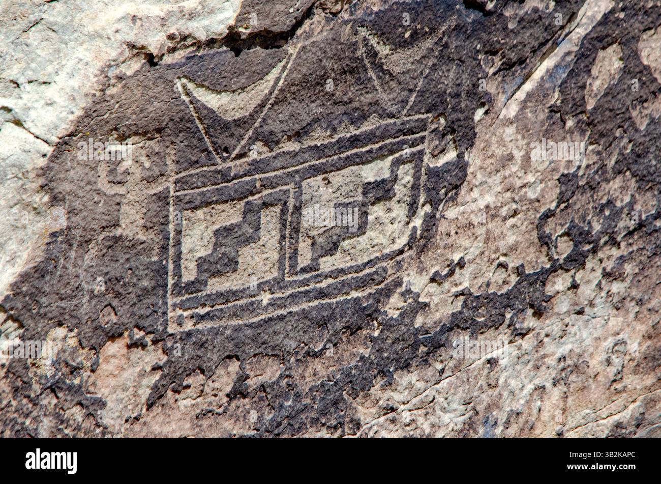 Native american indian petroglyphs Stock Photo - Alamy