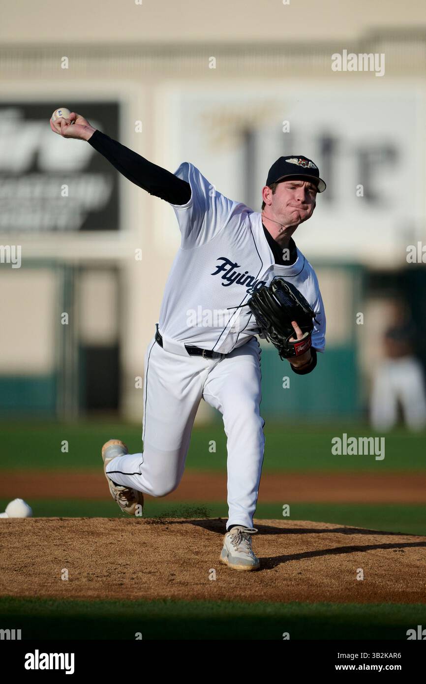 Lakeland Flying Tigers pitcher Owen Hall (35) delivers a pitch during ...