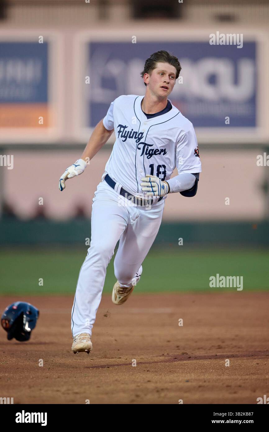 Lakeland Flying Tigers Carson Rucker (18) running the bases during an ...