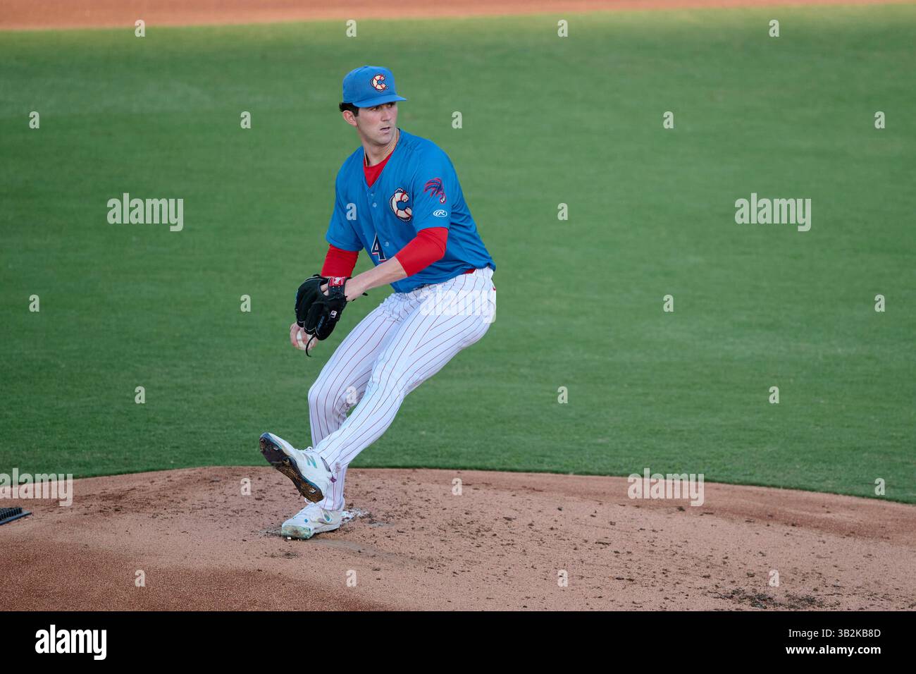 Clearwater Threshers pitcher Andrew Painter (24) delivers a pitch ...