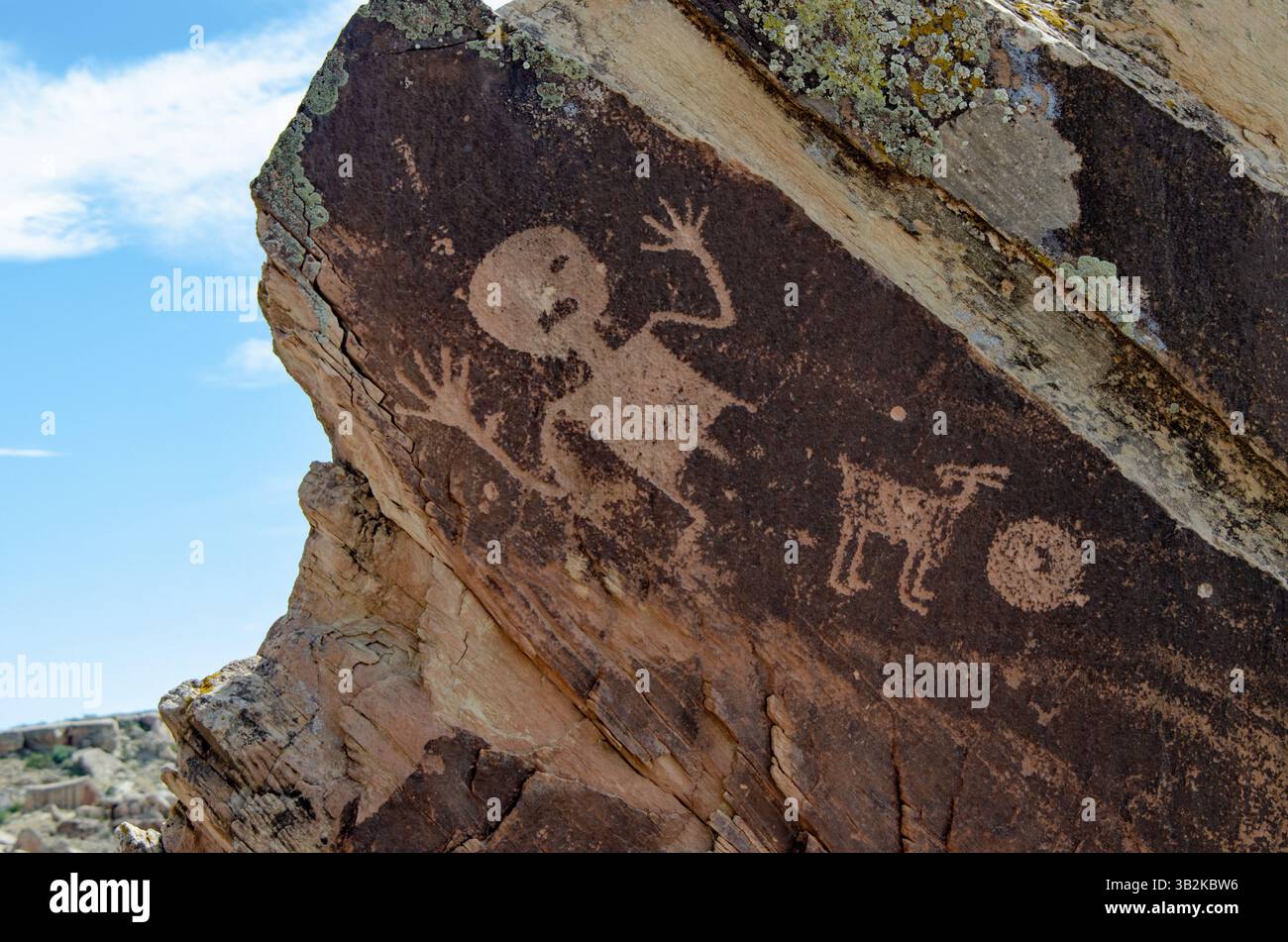 Native american indian petroglyphs Stock Photo - Alamy