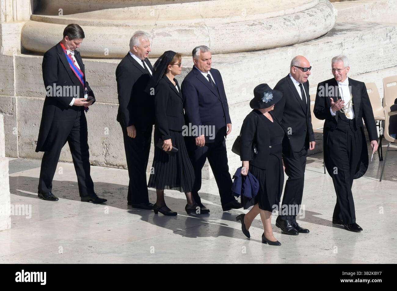 Vatican, Vatican. 26th Apr, 2025. Hungarian President Antonio Guterres ...