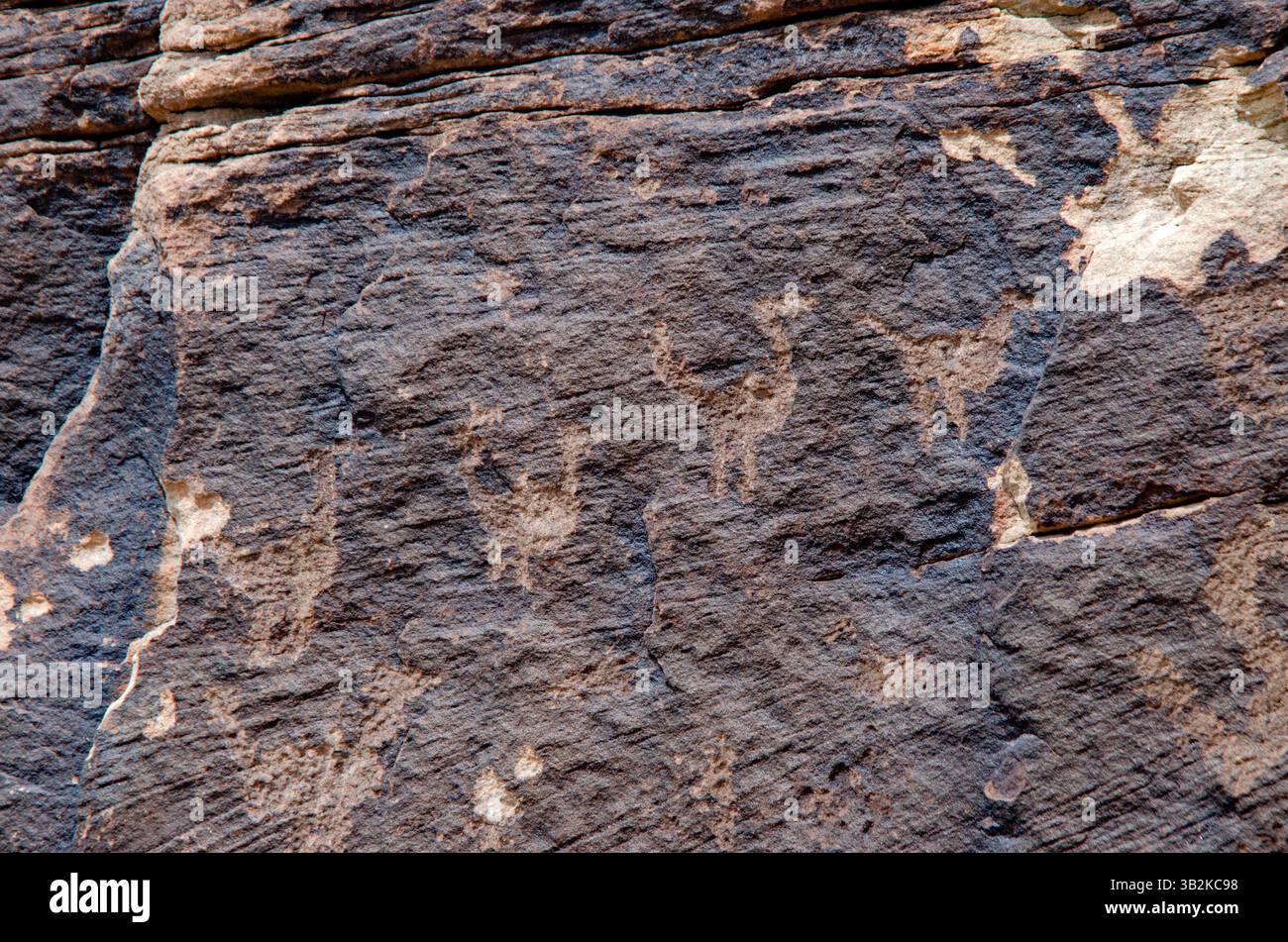 Native american indian petroglyphs Stock Photo - Alamy