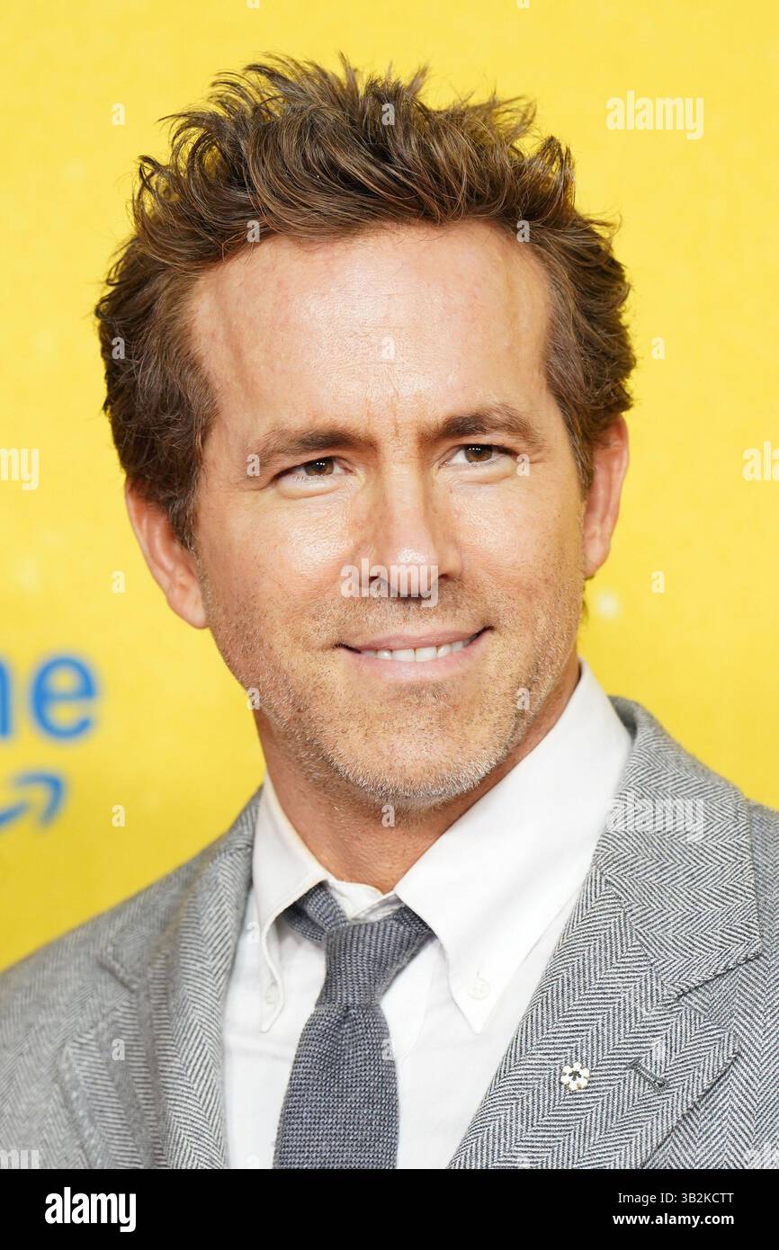 Ny. 27th Apr, 2025. Ryan Reynolds at arrivals for ANOTHER SIMPLE FAVOR ...
