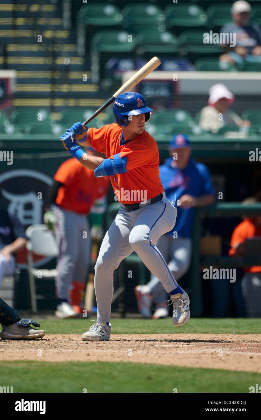 St. Lucie Mets Colin Houck (12) bats during an MiLB Florida State ...