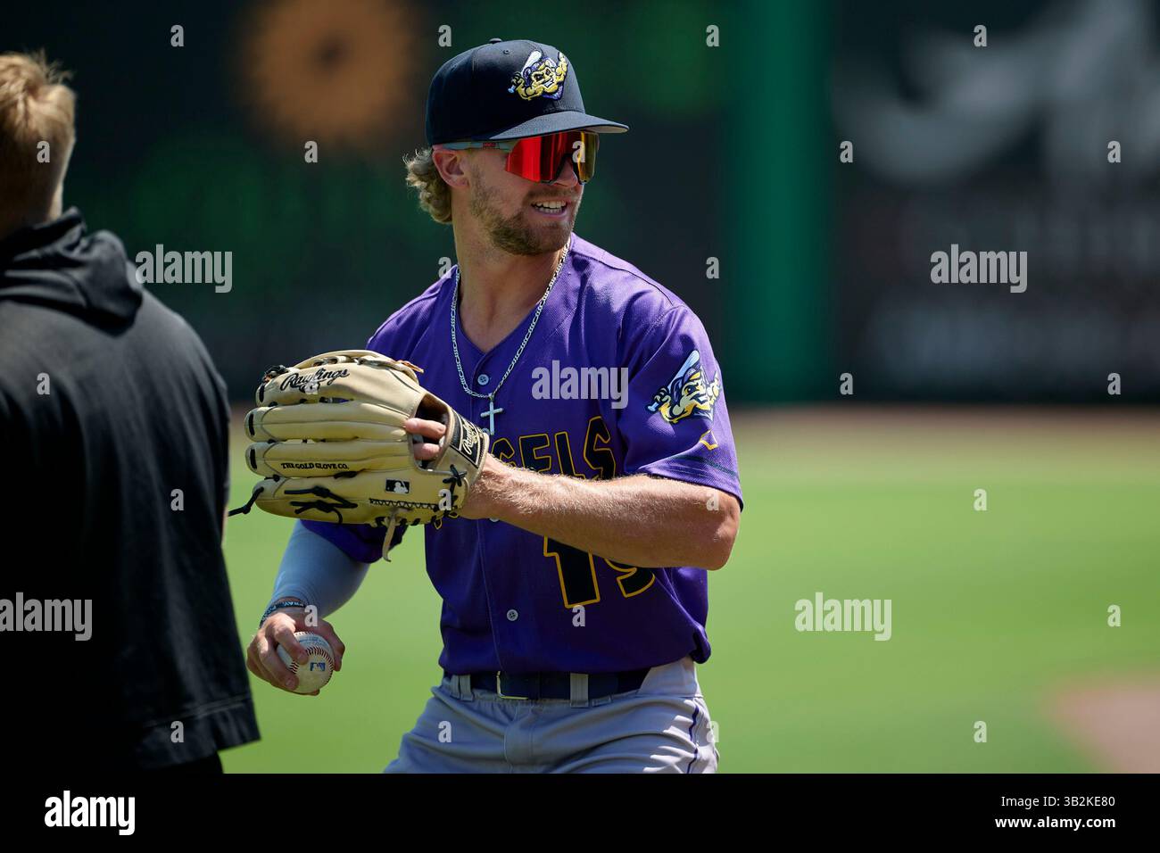 Fort Myers Mighty Mussels outfielder Maddux Houghton (19) during ...